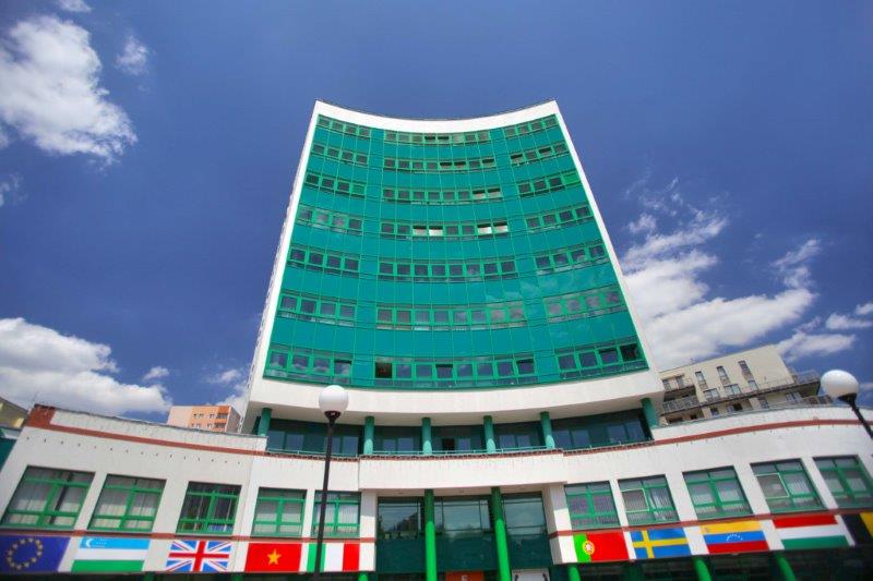 Uczelnia Łazarskiego